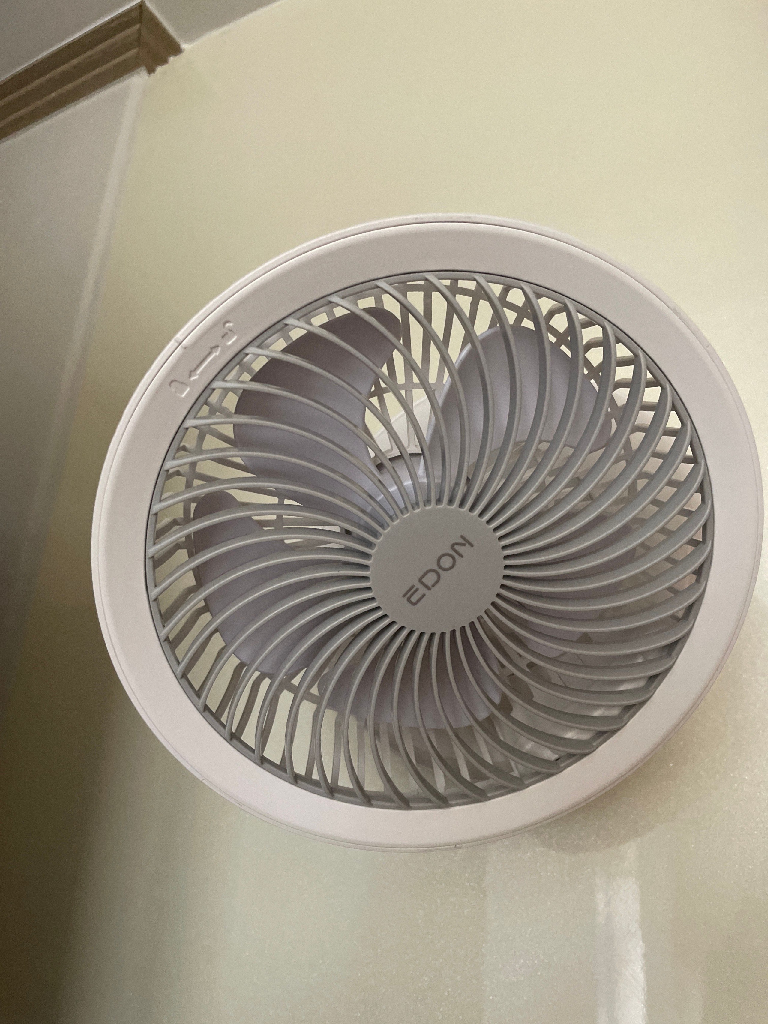 '[해외] EDON 미니 접이식 폴딩 LED 무드등 저소음 벽걸이 서큘레이터' 제품으로 꾸민 유저들의 스타일링샷 | 오늘의집 유저들의 집꾸미기