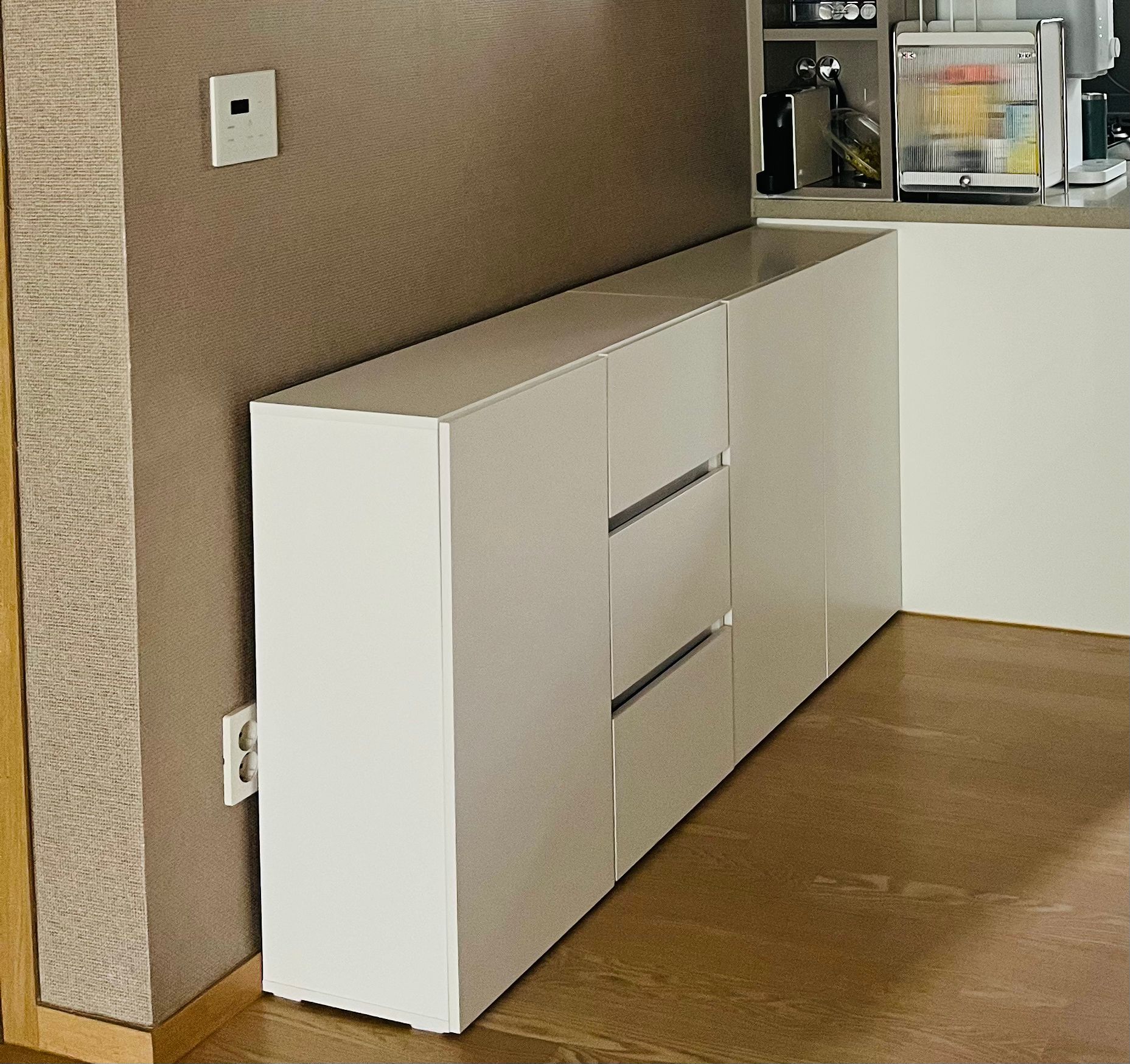 '[리퍼] 모노 높은 3단 서랍수납장 800 E0목재 LPM 다용도 슬림 서랍장' 제품으로 꾸민 유저들의 스타일링샷 | 오늘의집 유저들의 집꾸미기