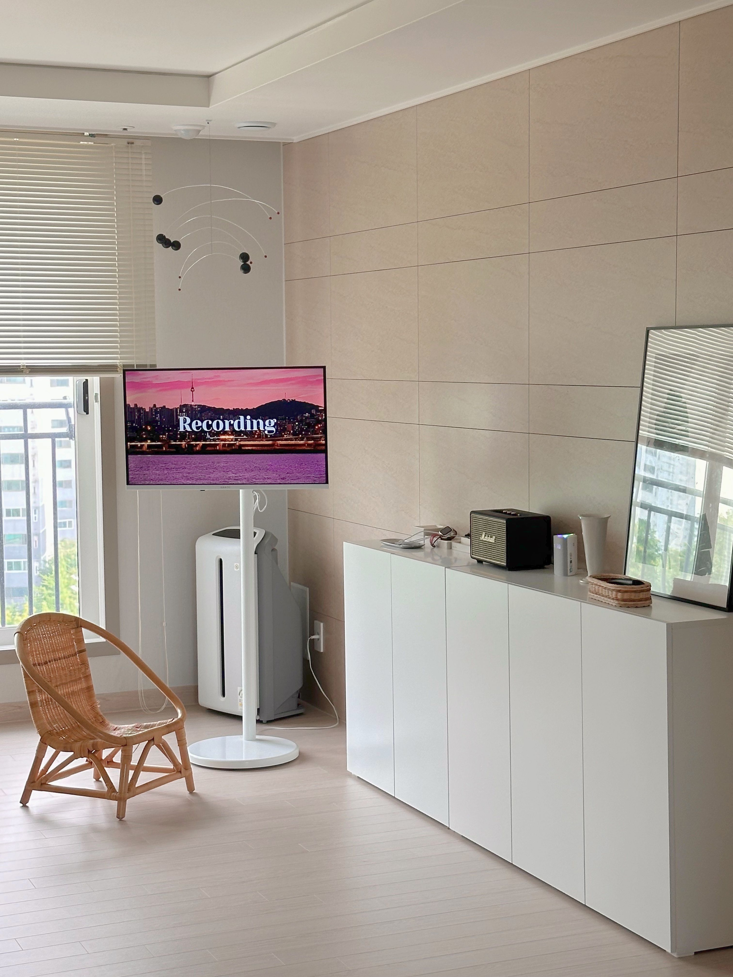 '모노 높은 수납장 800 E0목재 LPM 다용도 슬림 선반 수납장' 제품으로 꾸민 유저들의 스타일링샷 | 오늘의집 유저들의 집꾸미기